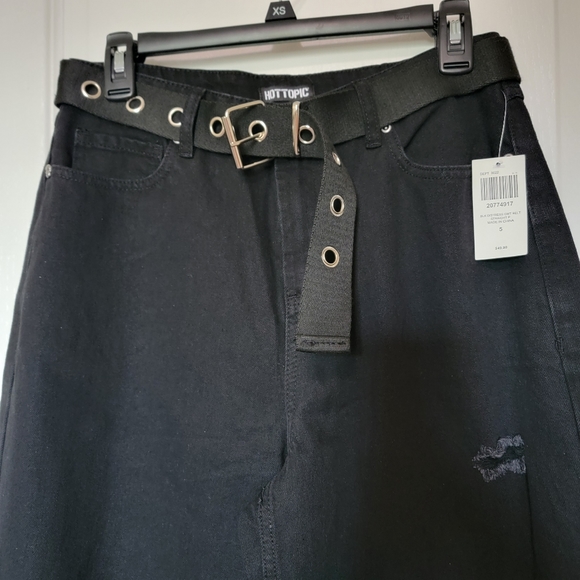 Hot Topic | Jeans | Nwt Hot Topic Teen Girls Black Distressed Denim ...